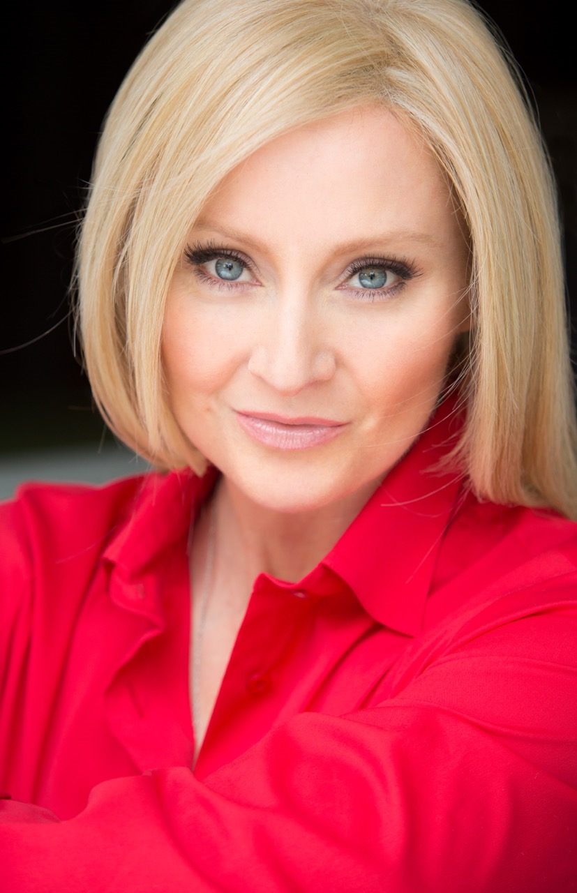 Alex Quade signs book deal